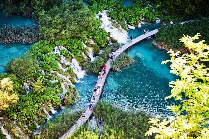 Plitvice Lakes Economy Group Tour from Split or Trogir - What Travelers Are Saying
