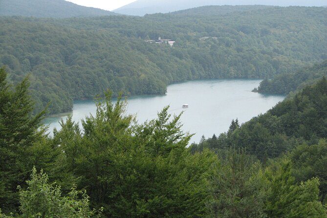 Plitvice Lakes Guided Tour - A Closer Look at the Plitvice Lakes Guided Tour