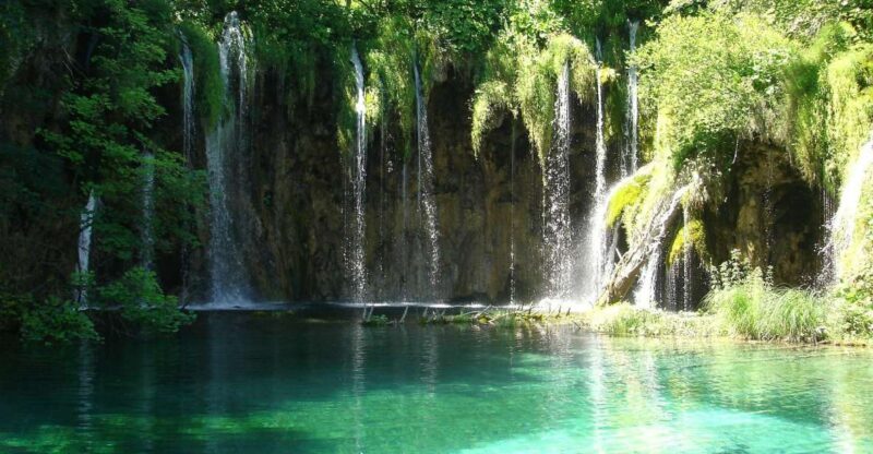 Plitvice Lakes National Park: Private Tour from Zadar - The Itinerary: What to Expect