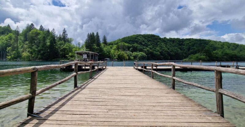 Plitvice lakes Private guided tour - Key Points