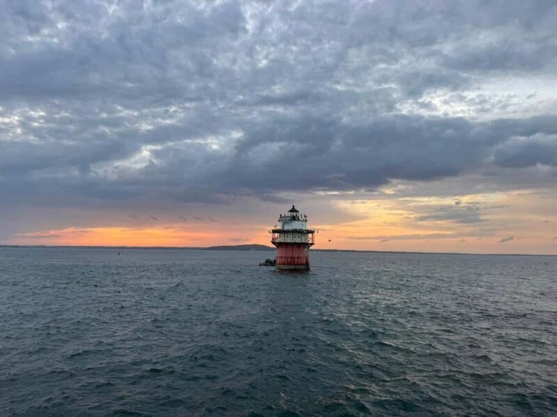 Plymouth, Massachusetts: Clambake at Sea Dinner Cruise - Key Points