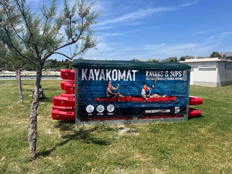 Podstrana: Kayak and SUP Rental at Podstrana Beach - Exploring Podstrana Beach by Kayak and SUP