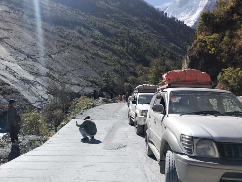 Pokhara: 4WD to Manang Lakes, Villages, Himalayan Views Tour - Exploring the Himalayan Highs: A Detailed Look at the Pokhara 4WD to Manang Lakes, Villages, and Mountain Views Tour