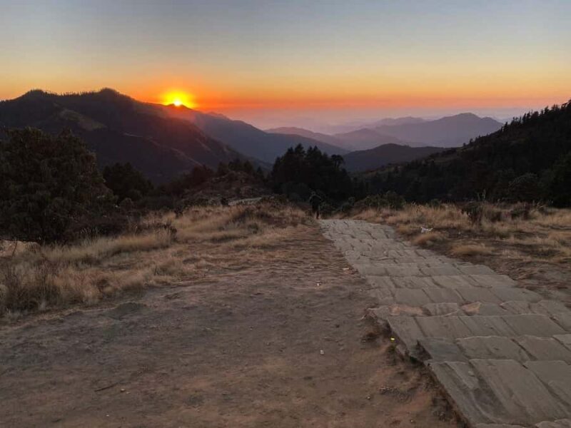 Pokhara: 5-Day Poon Hill Trek with Guide and Transfers - Key Points