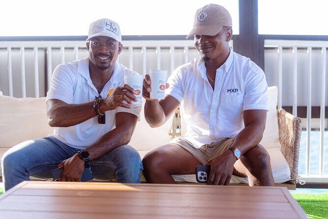 Poko Loko Floating Bar: Island Chill - Sunset Sips and Evening Entertainment