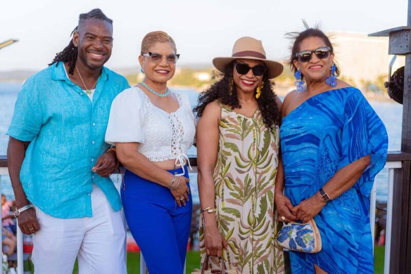 Poko Loko Floating bar: Morning Splash Montego Bay - Who Should Consider This Tour?