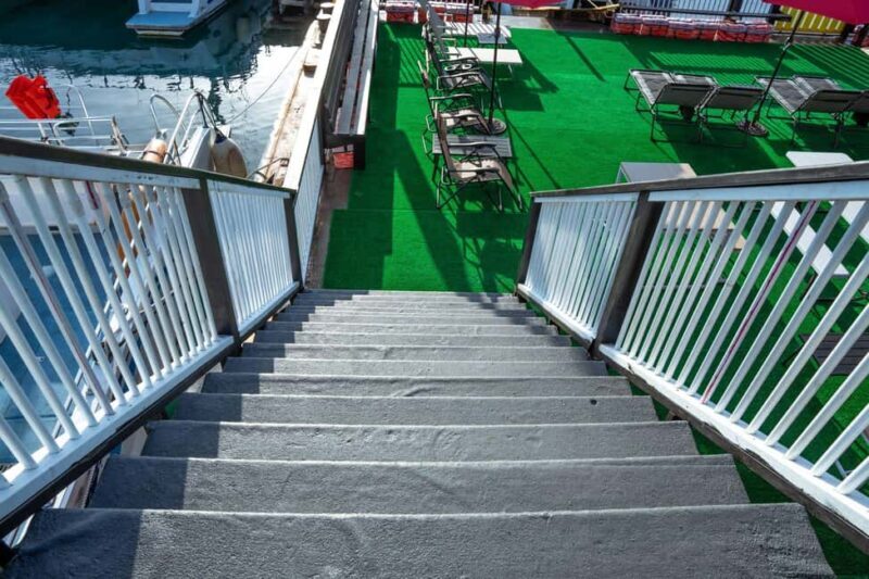 Poko Loko Floating Bar: Sunset Sips Ocho Rios & Falmouth - The Value Proposition