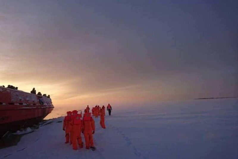 Polar Explorer Icebreaker Aurora Glow Dinner Cruise - Key Points