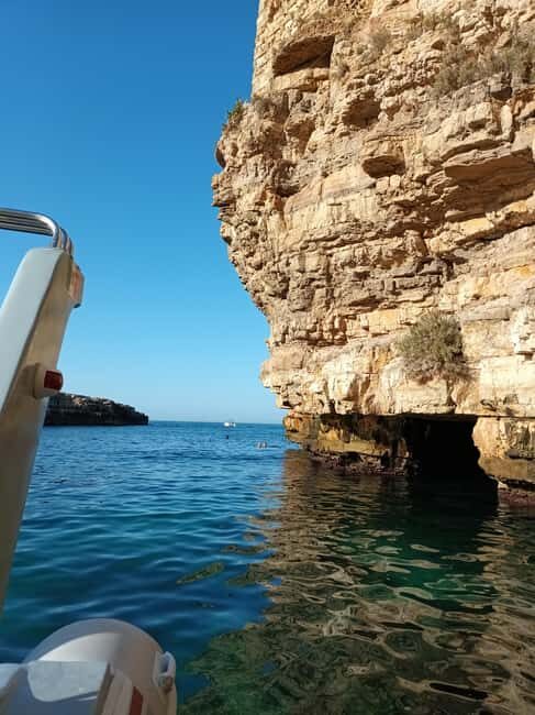 Polignano a Mare: Boat Tour with Aperitif - Aperitif and Relaxation on the Water