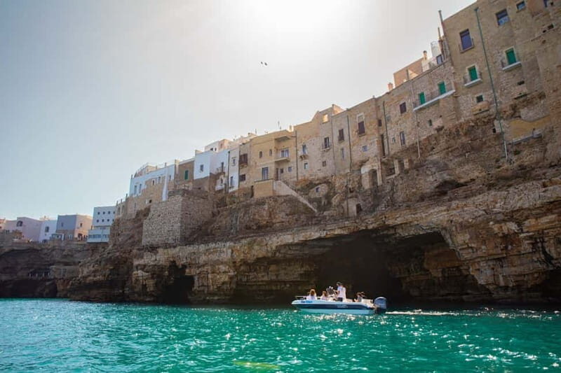 Polignano a Mare: Boat Tour with Prosecco and Snacks - Key Points