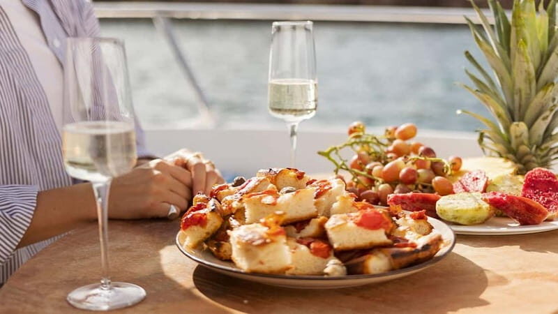 Polignano a Mare by Boat: Sea Caves & Apulian Aperitif - Key Points