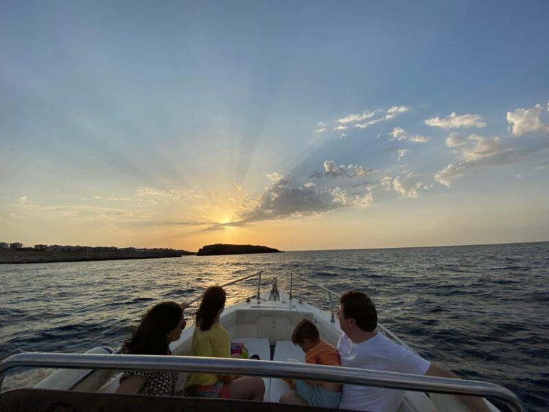 Polignano a Mare: Tour of Barca Tra Grotte with Aperitivo - Introduction