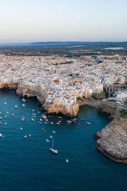 Polignano: group boat Tour between caves prosecco and snacks - Practical Tips for Travelers
