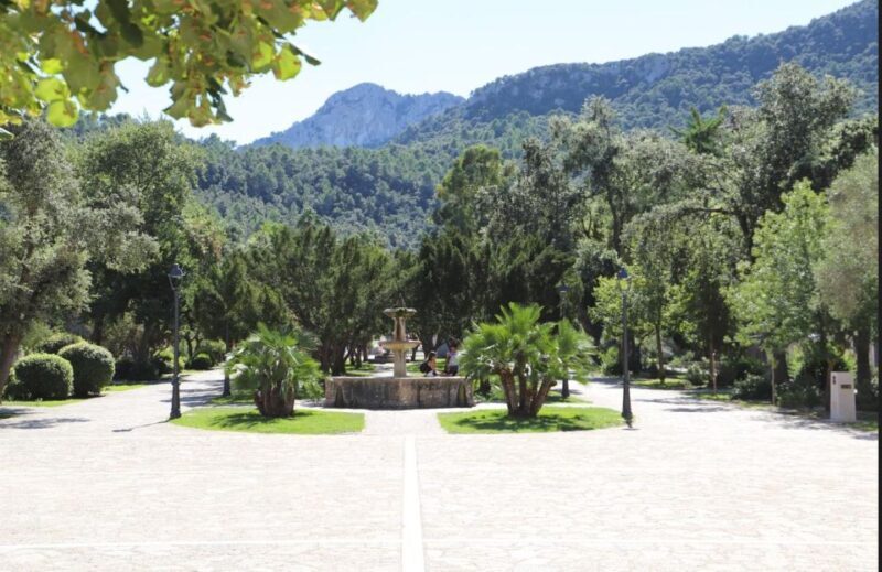 Pollensa market and Lluc Monastery - Villages on the Return: Charming Stops in Inca and Caimari