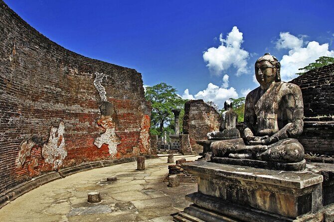 Polonnaruwa Ancient City And Habarana Day Tour From Sigiriya - Key Points