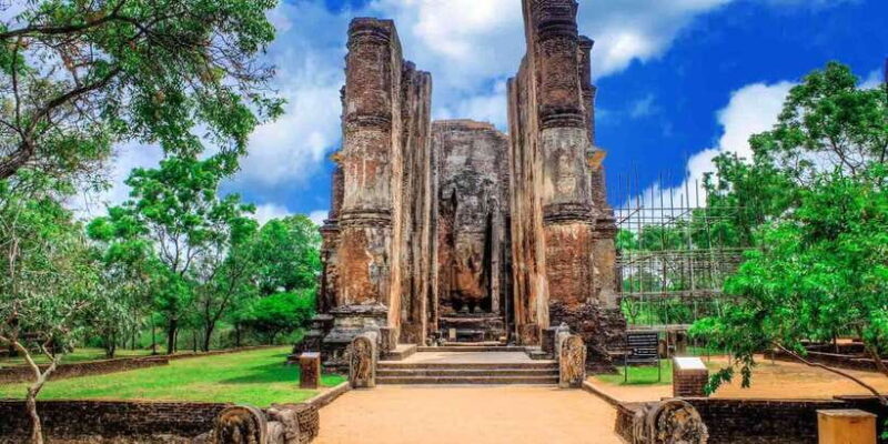 Polonnaruwa ancient city Guided tour From Galle - Key Points