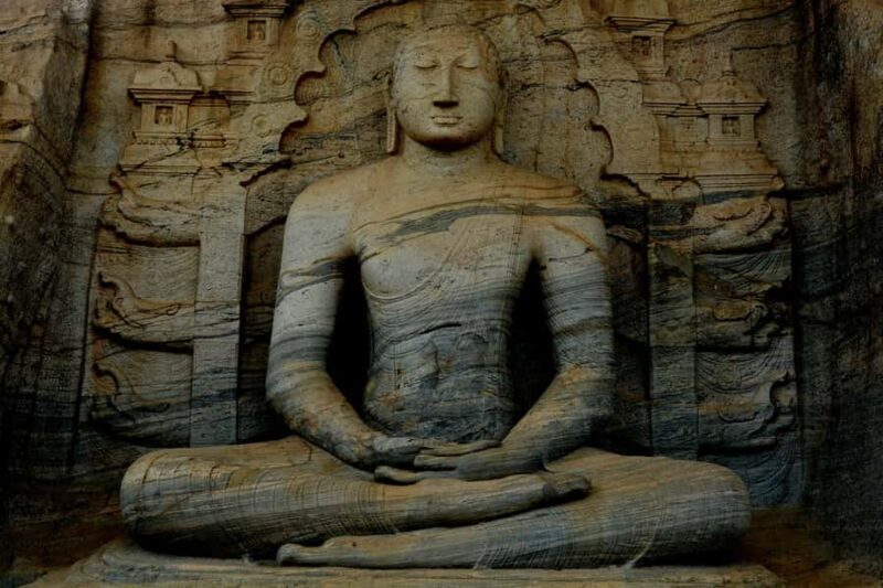 Polonnaruwa Ancient City & Minneriya Safari Full-Day Tour - Key Points