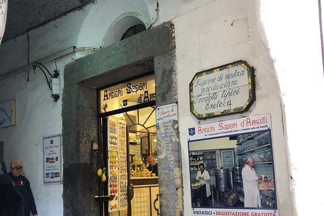 Pompeii, Amalfi coast and Positano tour - Positano: The Picture-Perfect Village