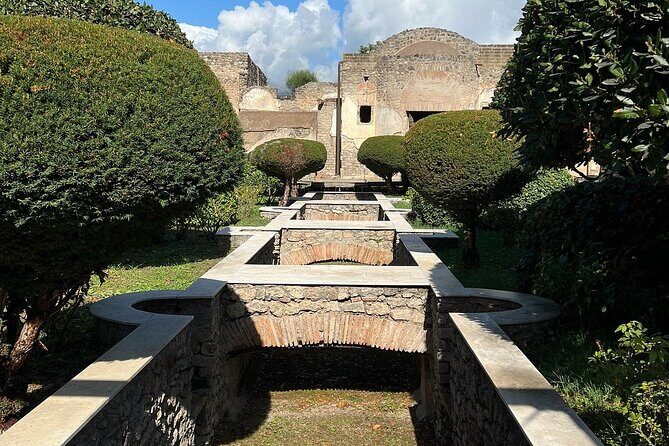 Pompeii and Herculaneum from Sorrento or Naples - Value and Practical Considerations