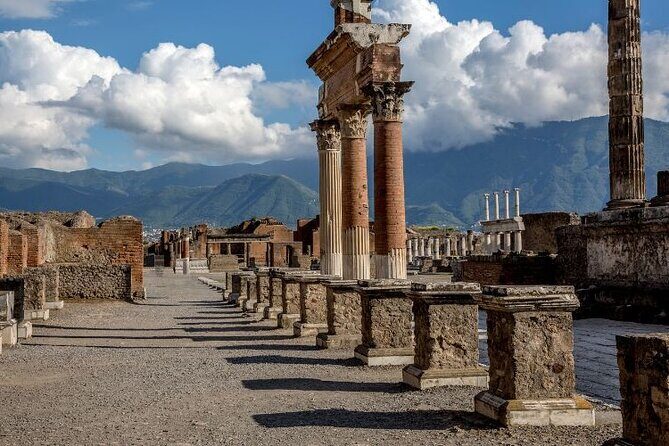 Pompeii and Herculaneum tour with lunch from Sorrento - Practical Tips for Travelers
