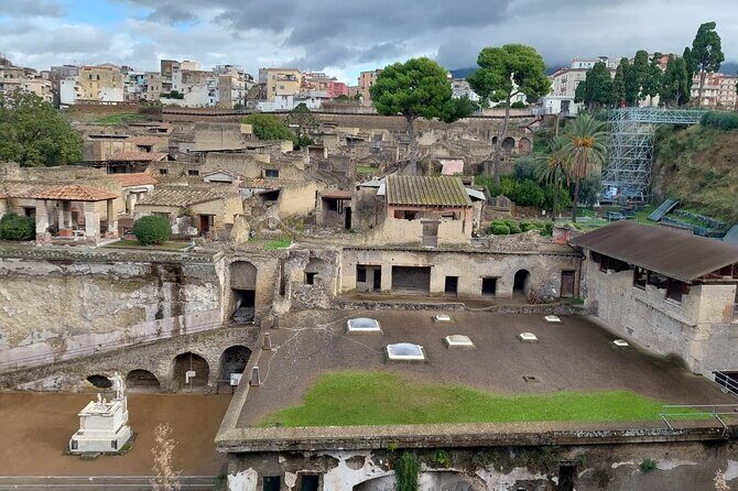 Pompeii and Herculaneum with Wine Tour - An In-Depth Look at the Itinerary