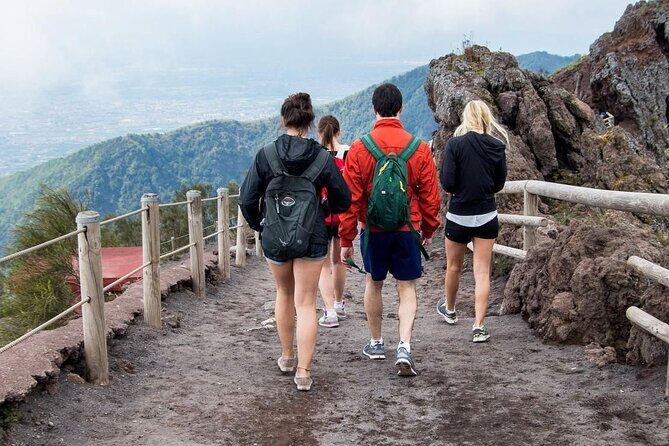 Pompeii and Mt. Vesuvius Full Day Tour with Italian Lunch - Insights from Travelers