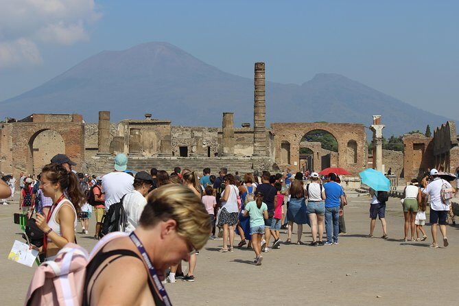 Pompeii and Vesuvius from Naples. Private activity - Practical Tips for Travelers