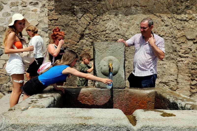 Pompeii and Vesuvius Winery Tour with Wine Tasting - Timing, Convenience, and Practicalities