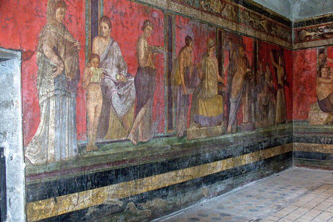 Pompeii and Villa of the Mysteries Private Tour - Insights from Reviewers