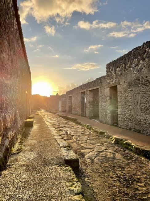 Pompeii: Exclusive Tour with Archaeologist and Entry Tickets - FAQ