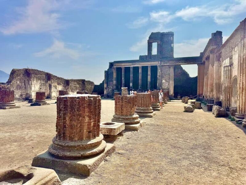 Pompeii: experience with a real archaeologist in a small group - How This Tour Compares to Similar Experiences