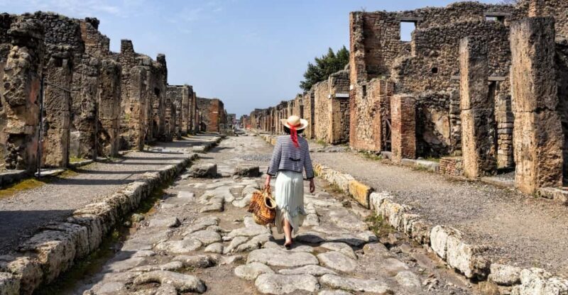 Pompeii from Sorrento: transfer + entry ticket + guided tour - Why Choose This Tour?