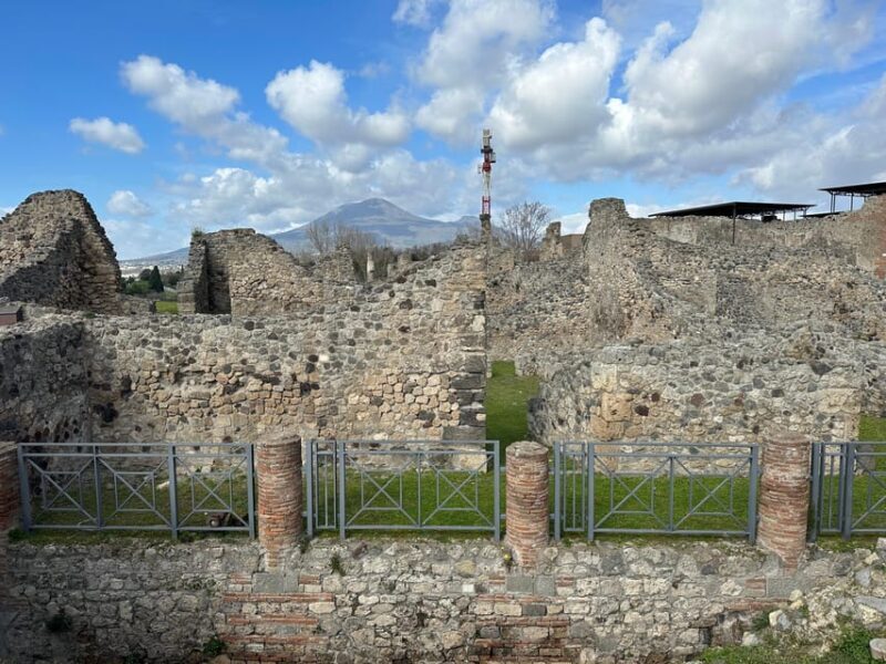 Pompeii from Sorrento: transfer + entry ticket + guided tour - FAQs