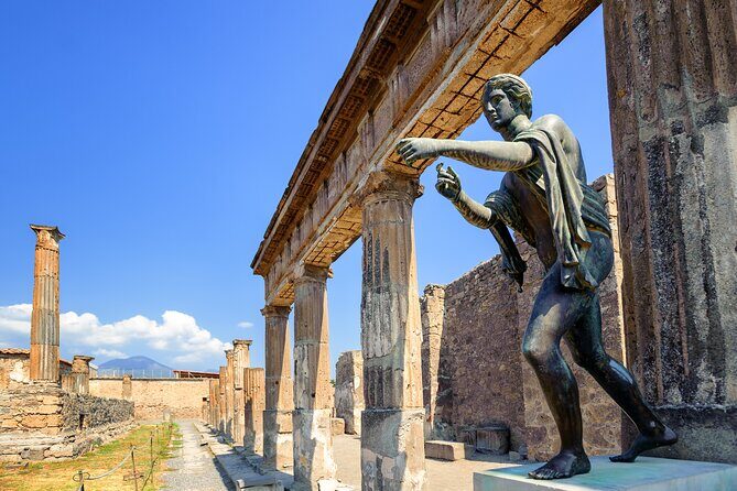 Pompeii Guided Tour from Naples with Transport and Entrance Included - Key Points