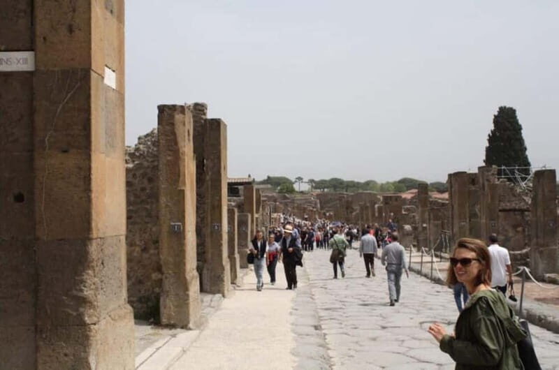 Pompeii: Half-Day Private Tour of Pompeii and Herculaneum - Key Points