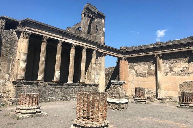 Pompeii & Herculaneum in Private Formula - The Value and Cost Perspective