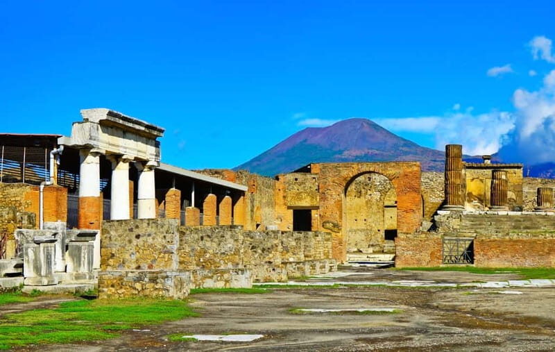 Pompeii & Herculaneum Tour with an archeologist - In-Depth Review of the Pompeii & Herculaneum Tour