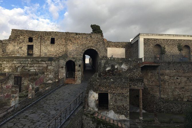 Pompeii-Herculaneum-Wine tour from Sorrento, with licensed guide included - Hidden Benefits: Why This Tour Excels