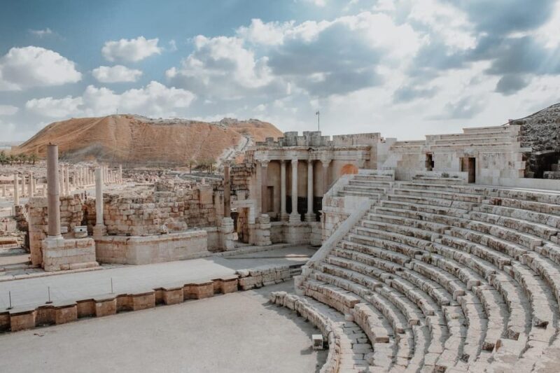 Pompeii & Naples tour from Naples - Key Points