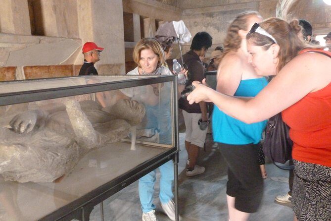 Pompeii, Positano & Amalfi Coast from Rome or Naples -Semiprivate - Frequently Asked Questions