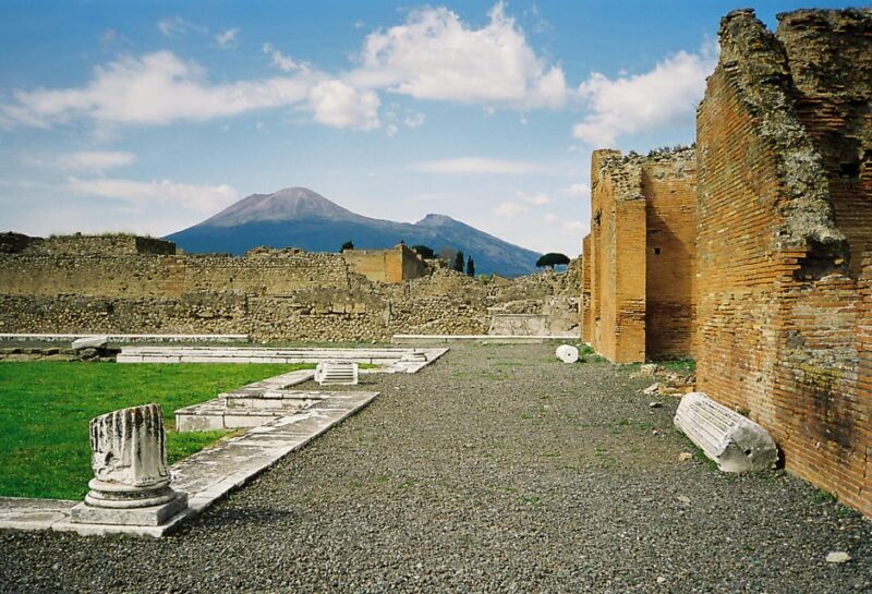 Pompeii: Private 4-Hour Shore Excursion from Naples - Key Points