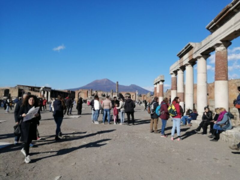Pompeii: Private Guided Tour with an archeologist - Introduction
