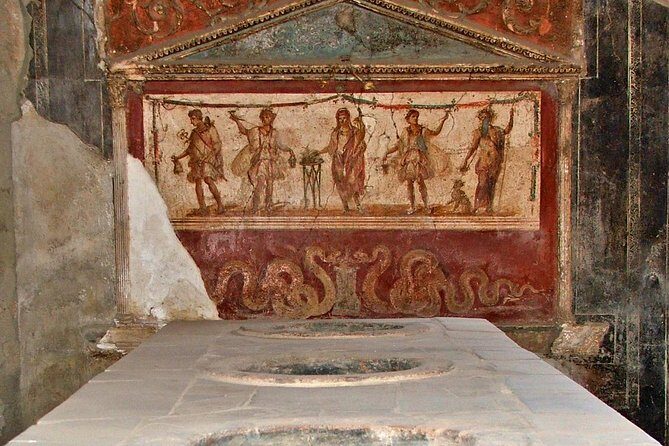 Pompeii private small group tour - 4 hours including transfers - What to Expect from the Tour Itself