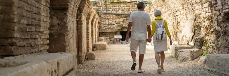 Pompeii: Private Tour with Wine Tasting and Lunch - Key Points