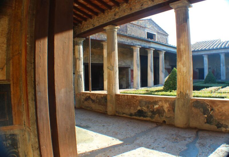 Pompeii: Skip-the-Line Tickets and Tour with Archaeologist - Practical Tips for Visitors