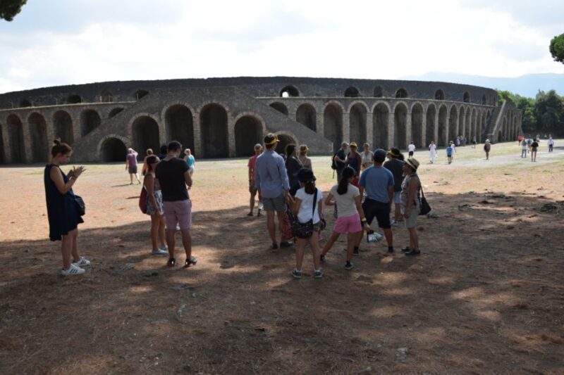 Pompeii Skip-the-Line Tour with Expert Archeological Guide - Inside Pompeii: What Youll See and Learn