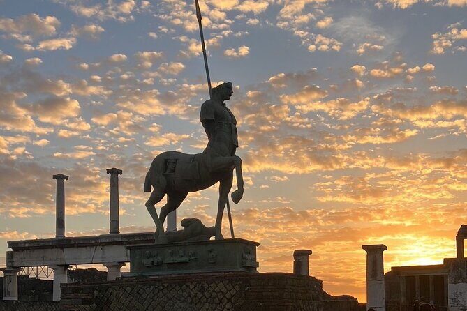 Pompeii skip the line with specialized guide at sunset - Key Points