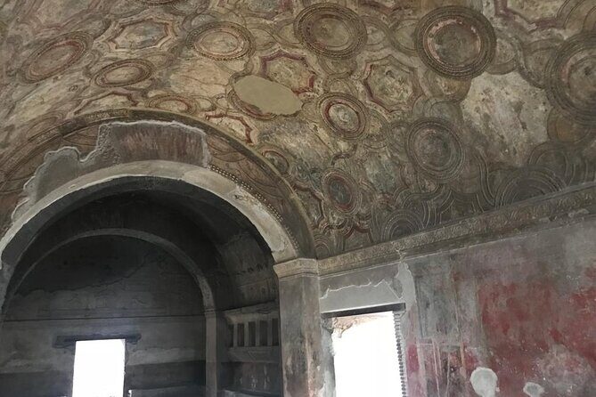 Pompeii - Small Group Tour (skip-the-line admission included) - Real Traveler Experiences