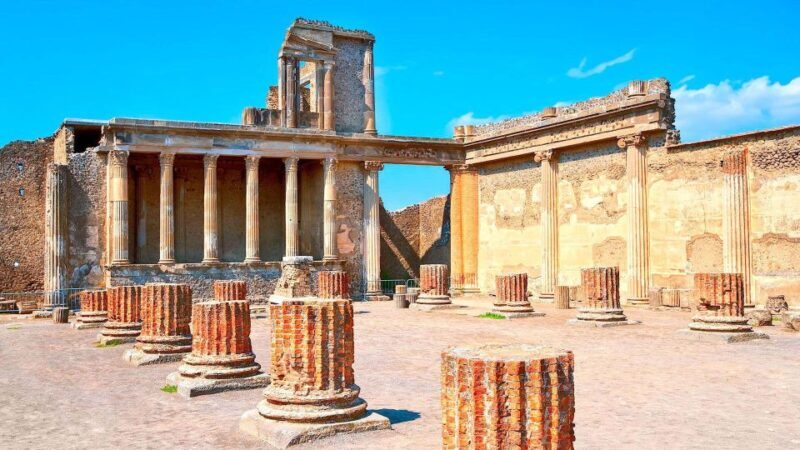 Pompeii, Sorrento and Amalfi Coast private tour - Key Points