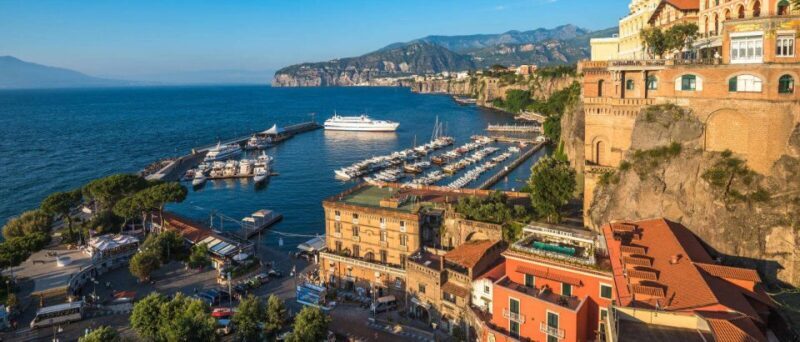 Pompeii, Sorrento, Positano Tour with Guide in Pompeii - Key Points
